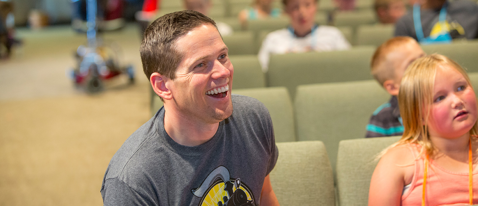 8 Critical Things to Do When You're the New Kid on Staff