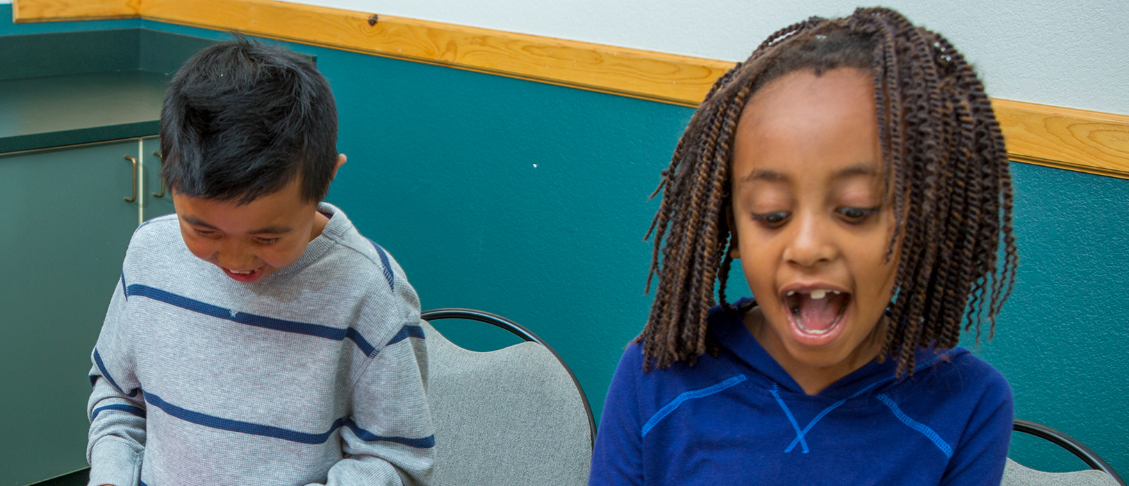 Elementary Bible Craft: Splatter Prints (Romans 8:28)