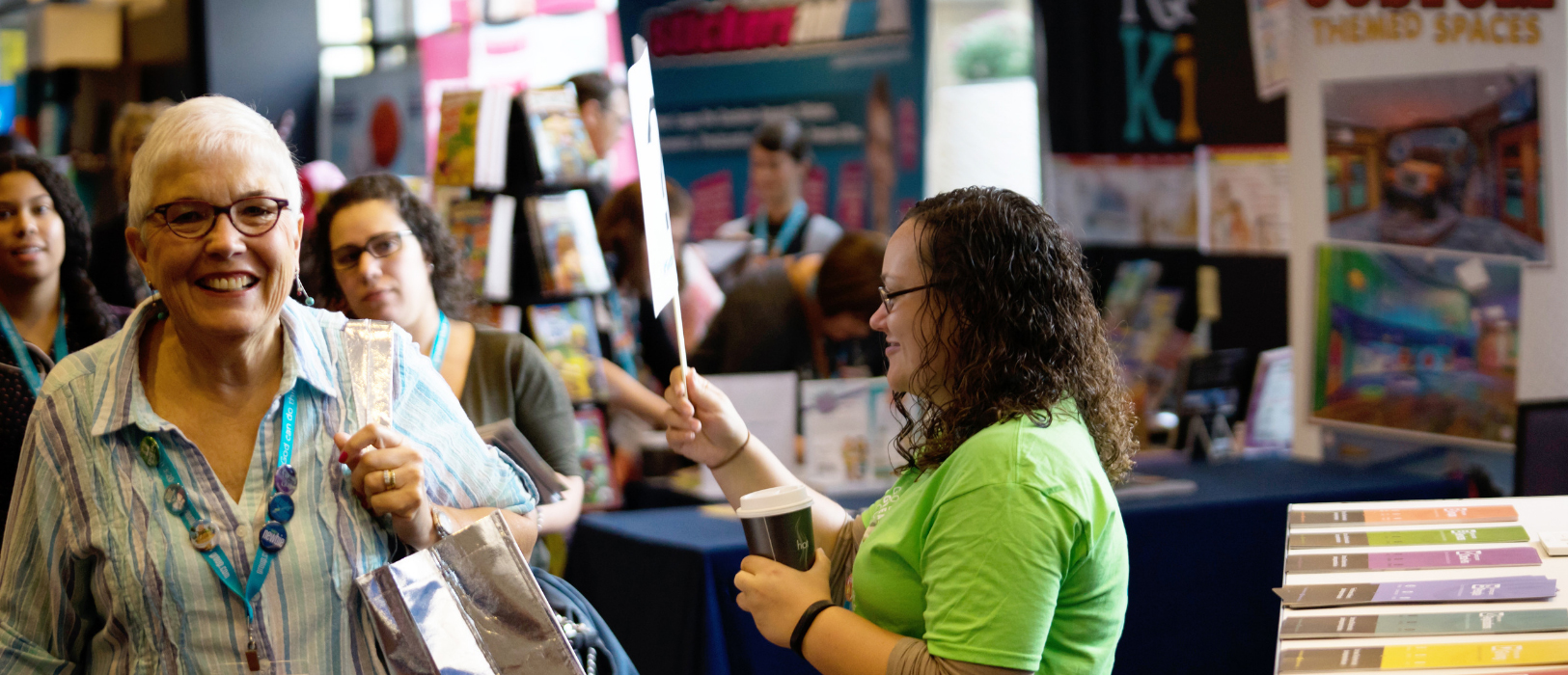 7 Simple Tips for Hosting a Ministry Volunteer Expo