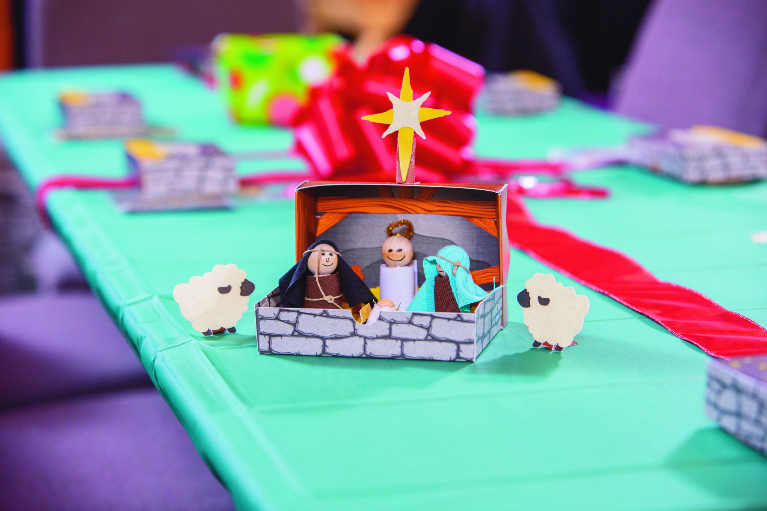 Elementary Christmas Devotion: Eyes on Jesus